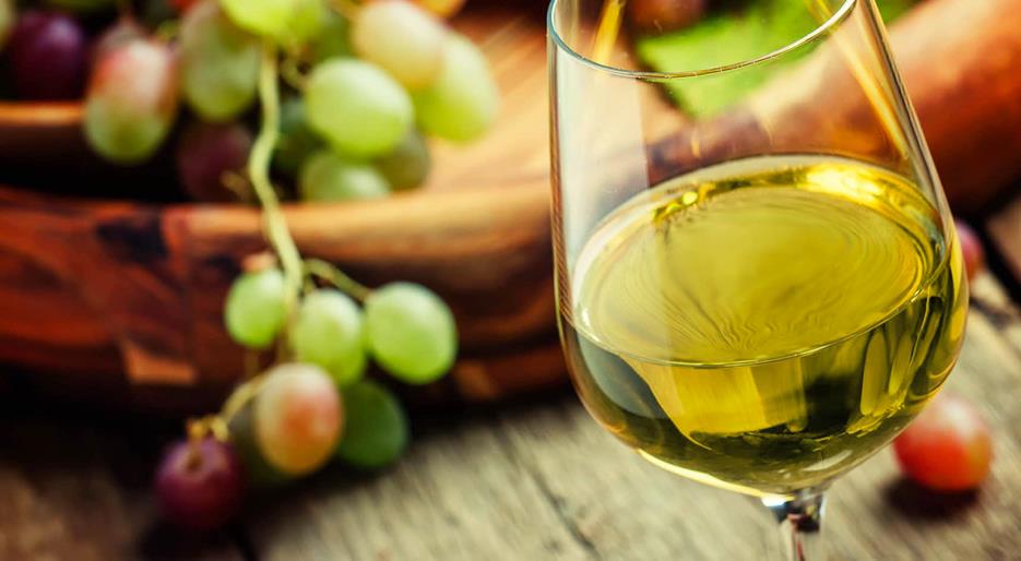 Discover the most popular white wine types and the tastes